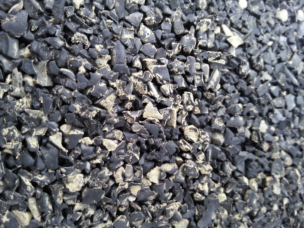 Granules crumbling and foaming effects – Rubberman Blog